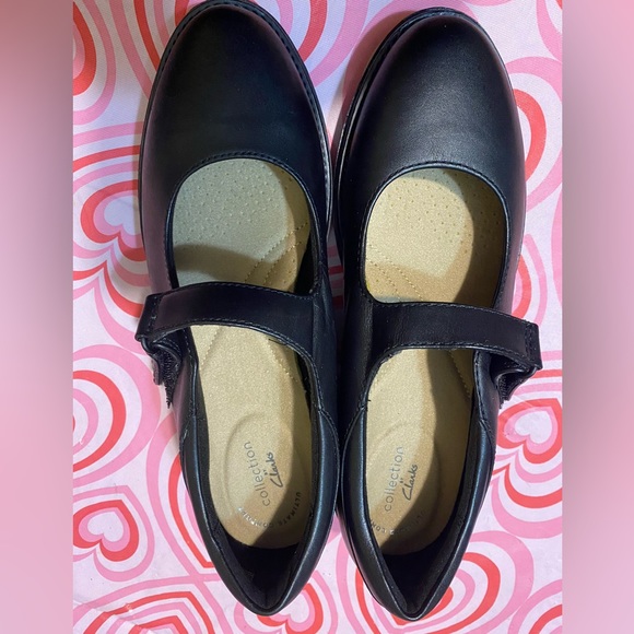 Clarks | Shoes | Nwt Clarks Womens Mary Jane Style With Velcro ...